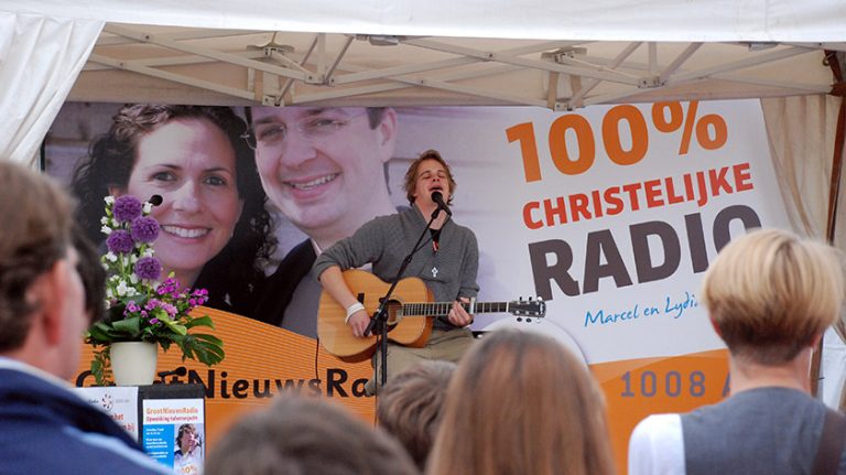 Nederlandse artiesten tijdens Opwekking bij Groot Nieuws Radio